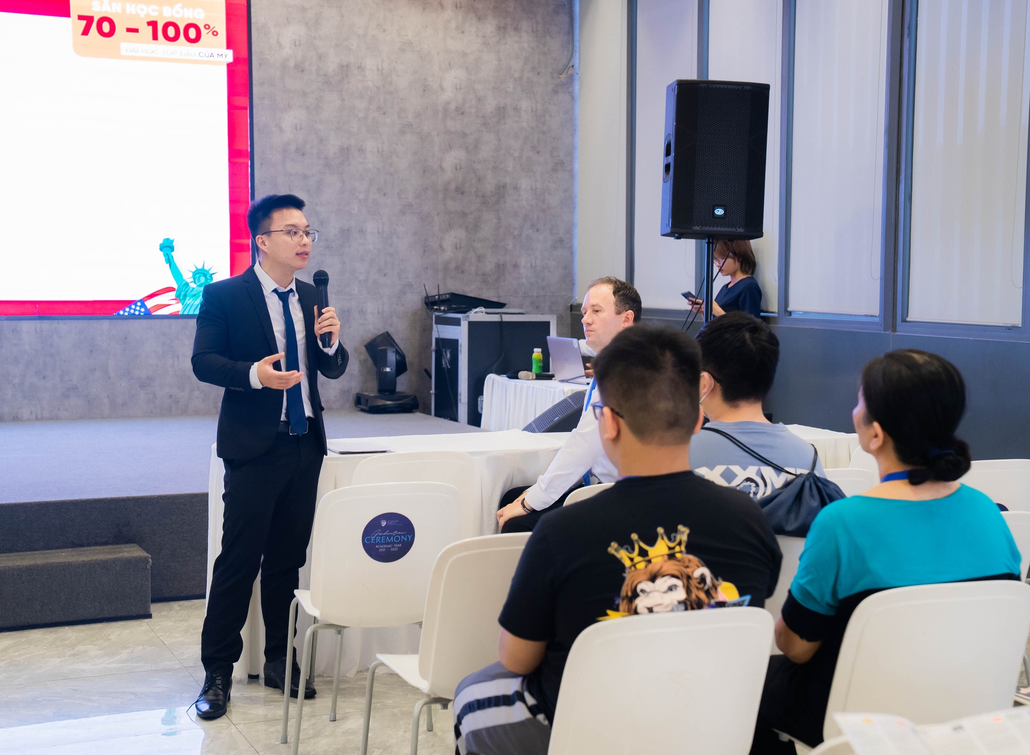 ISA successfully organized events for students inside and outside the ...